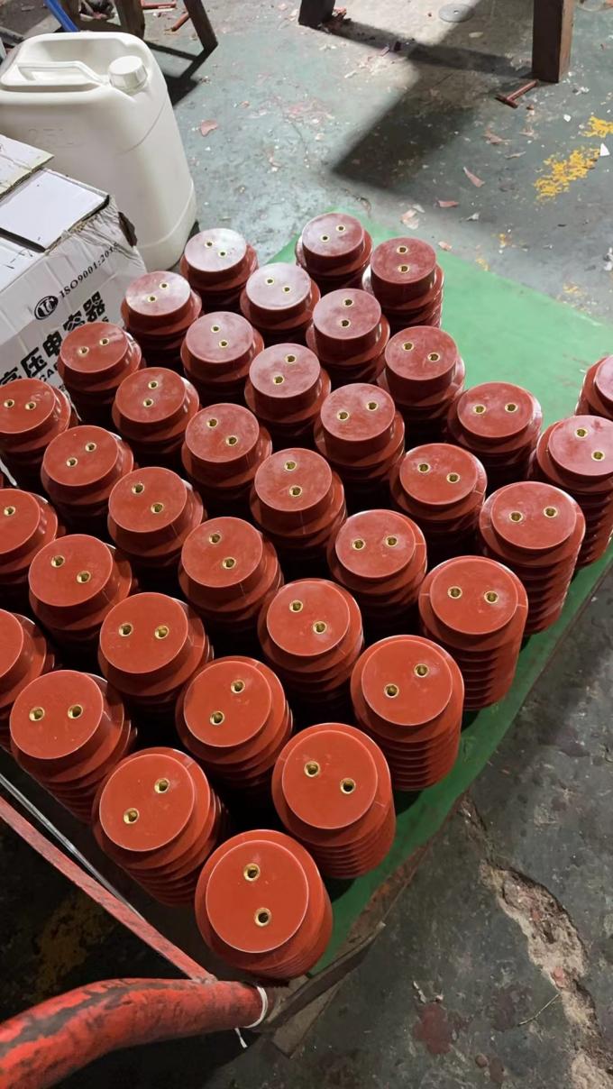 24kv Casting Resin Support Insulator With 210mm Height For Earthing Switch