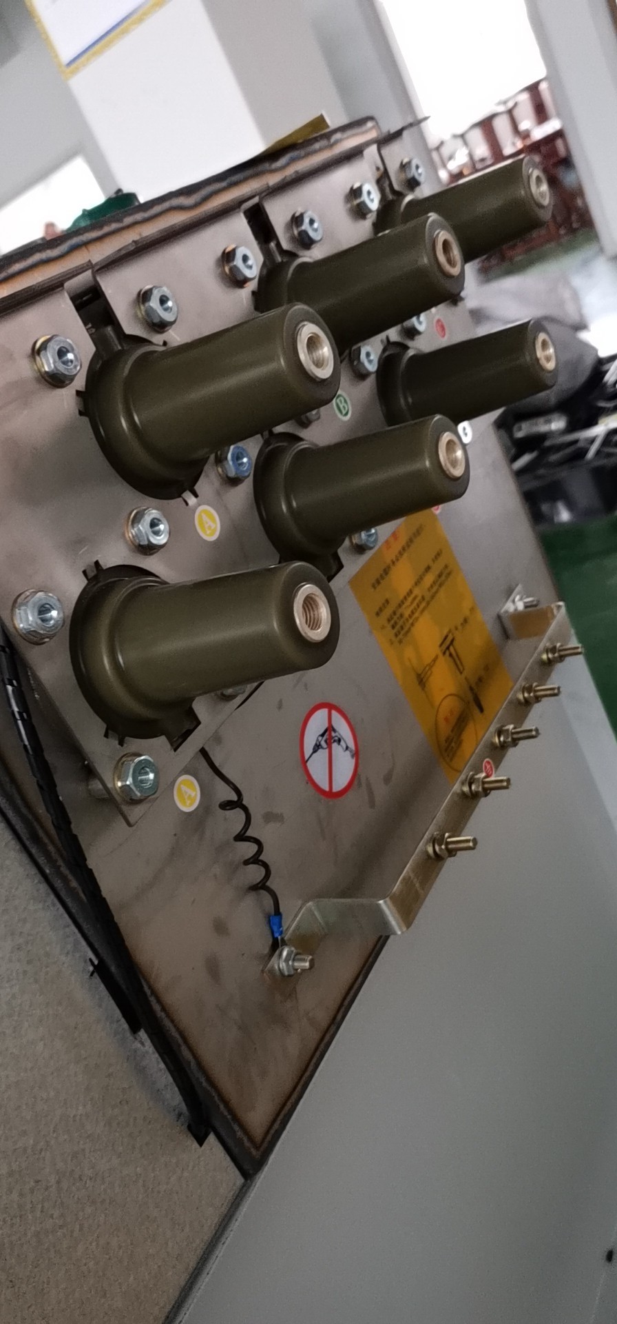 12kV Electrical Switchgear Components High Voltage Gas Filled Switchgear