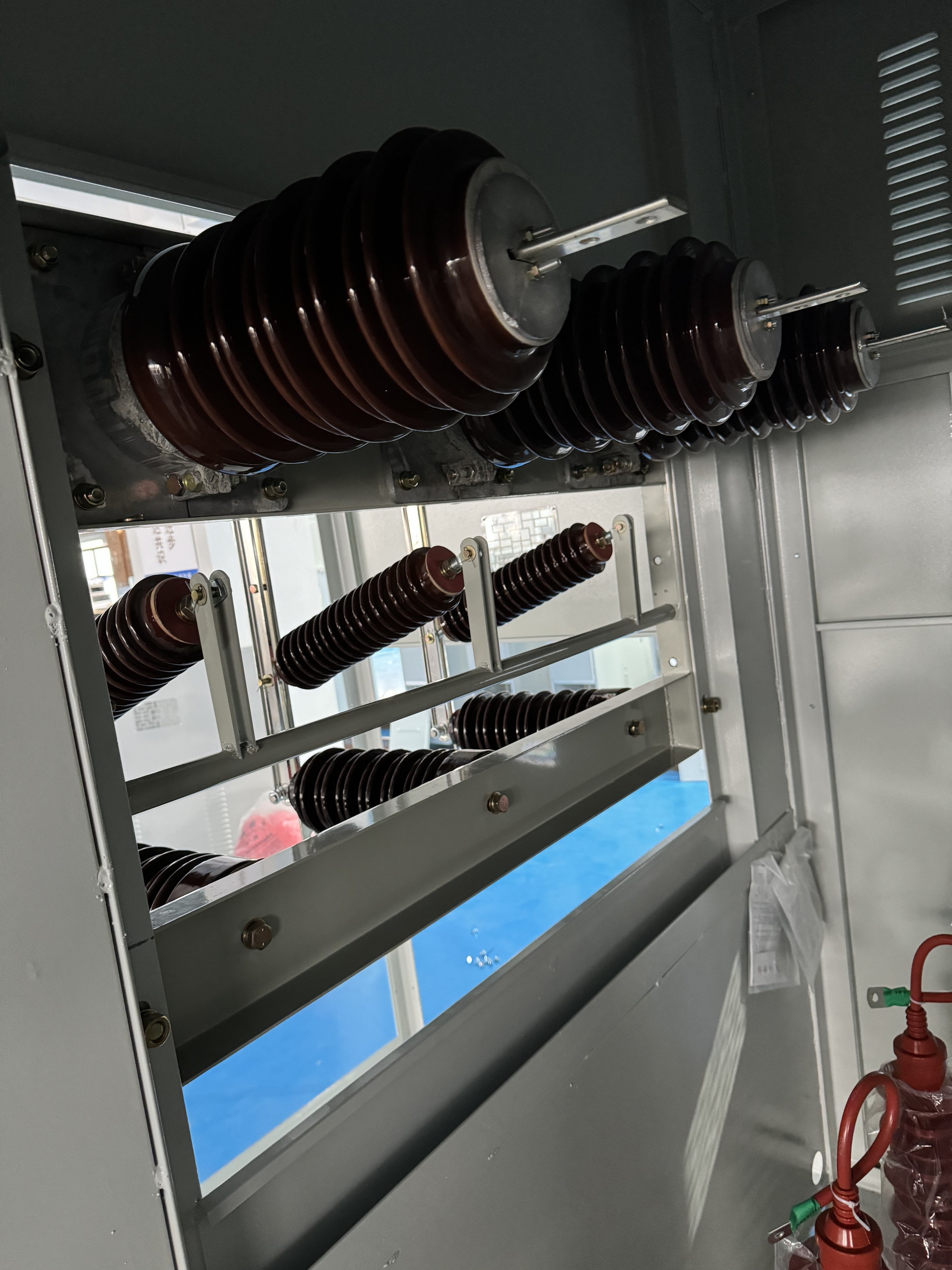 36kV High Voltage Disconnect Switch , High Voltage Isolator Switch 630A ...