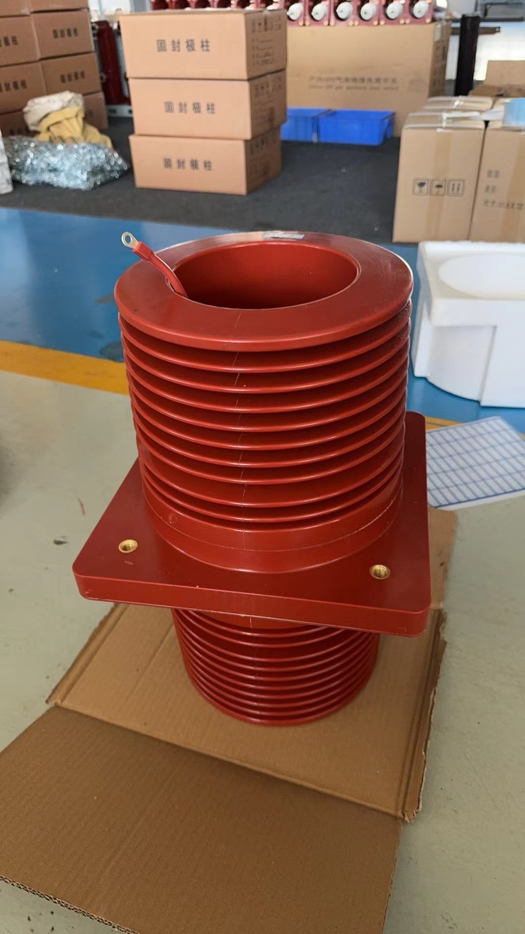 40.5kv Casting Resin Wall Bushing Insulation With Shiled Net Cross ...