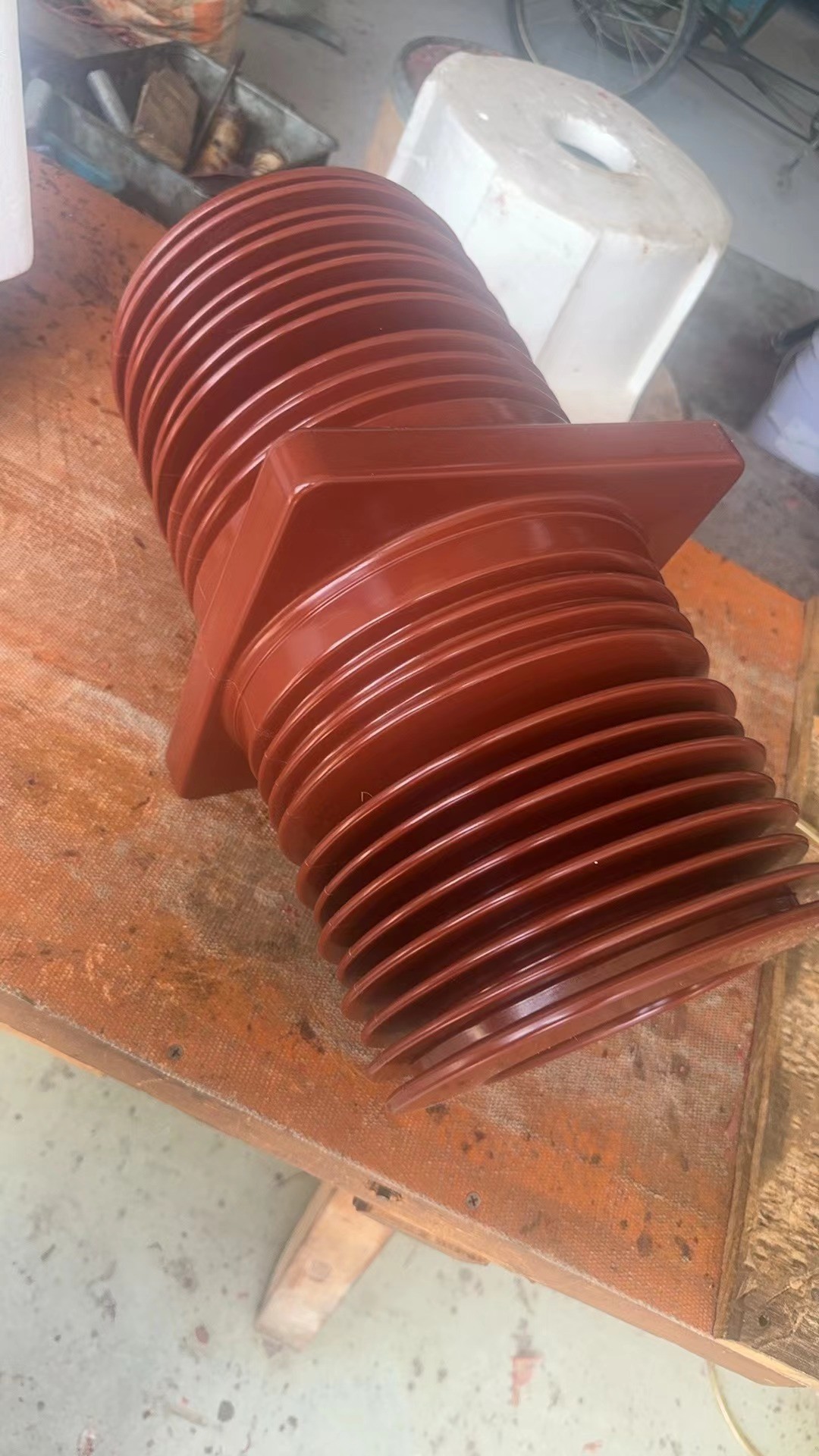 36kv Casting Resin Wall Bushing 190*210*450 Insulation With Shiled Net ...