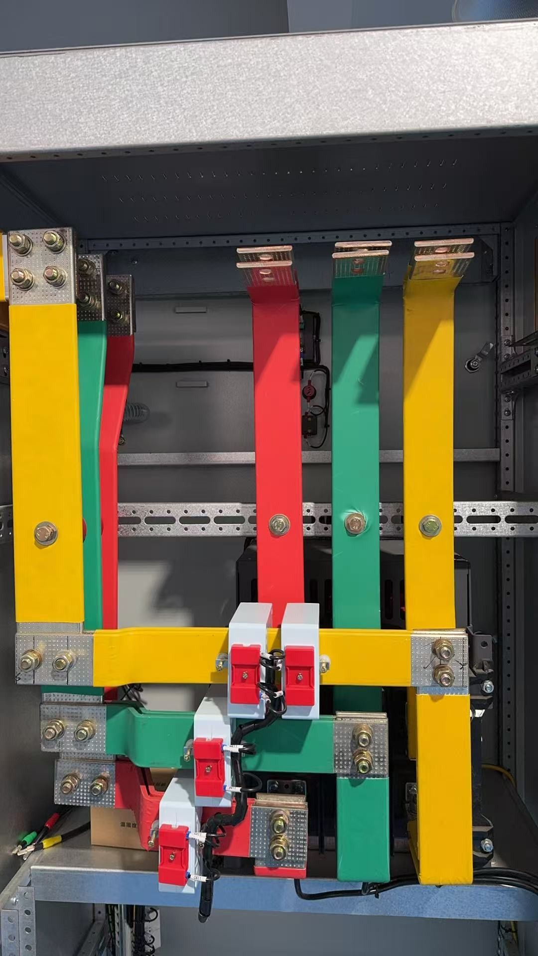 400A-4000A Red Copper Busbar In All Of Types High Voltage And Low ...