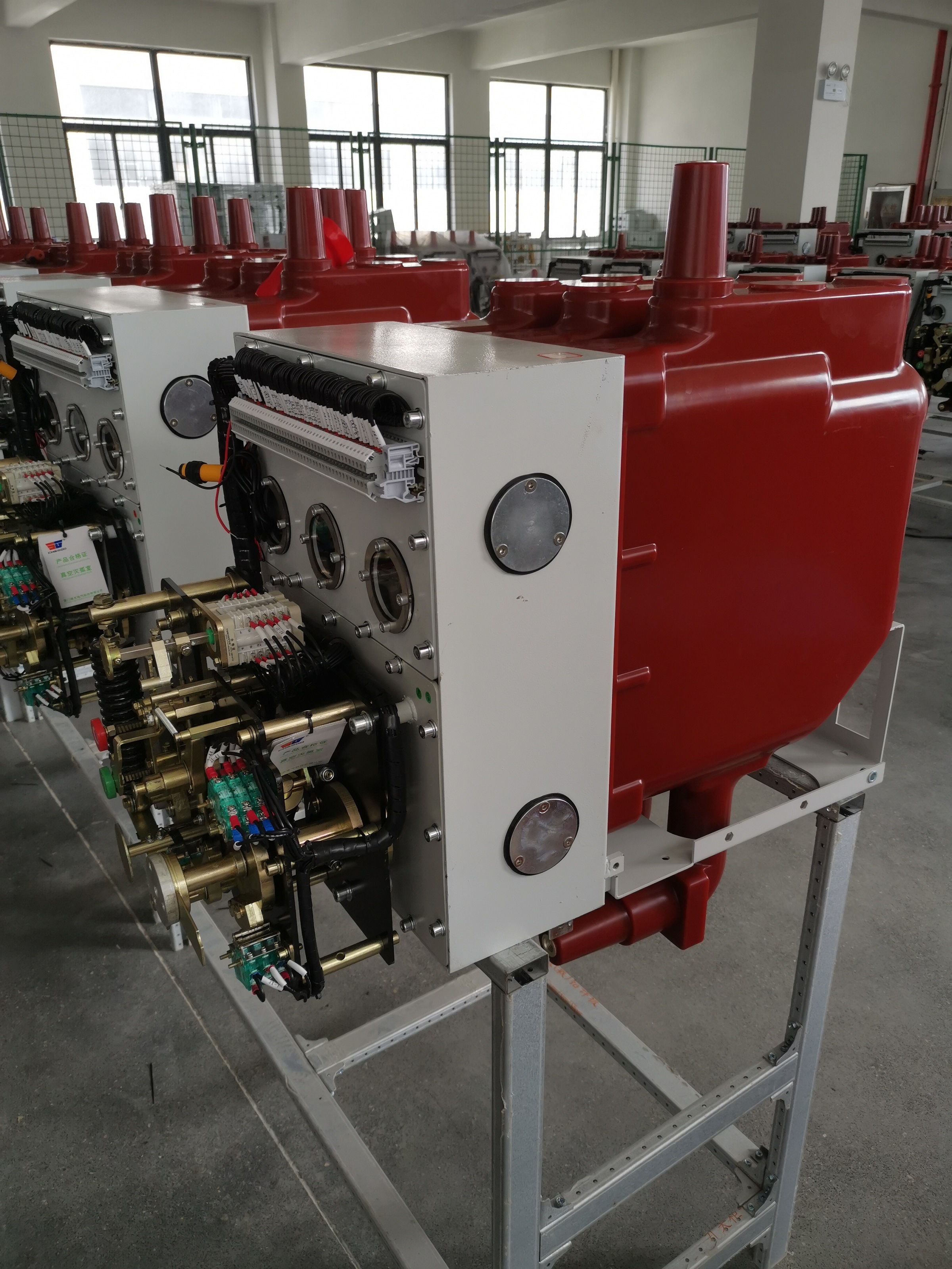 EGC/GT-12/C 630 Indoor 12kV High Voltage Solid State Switchgear 1.5 M