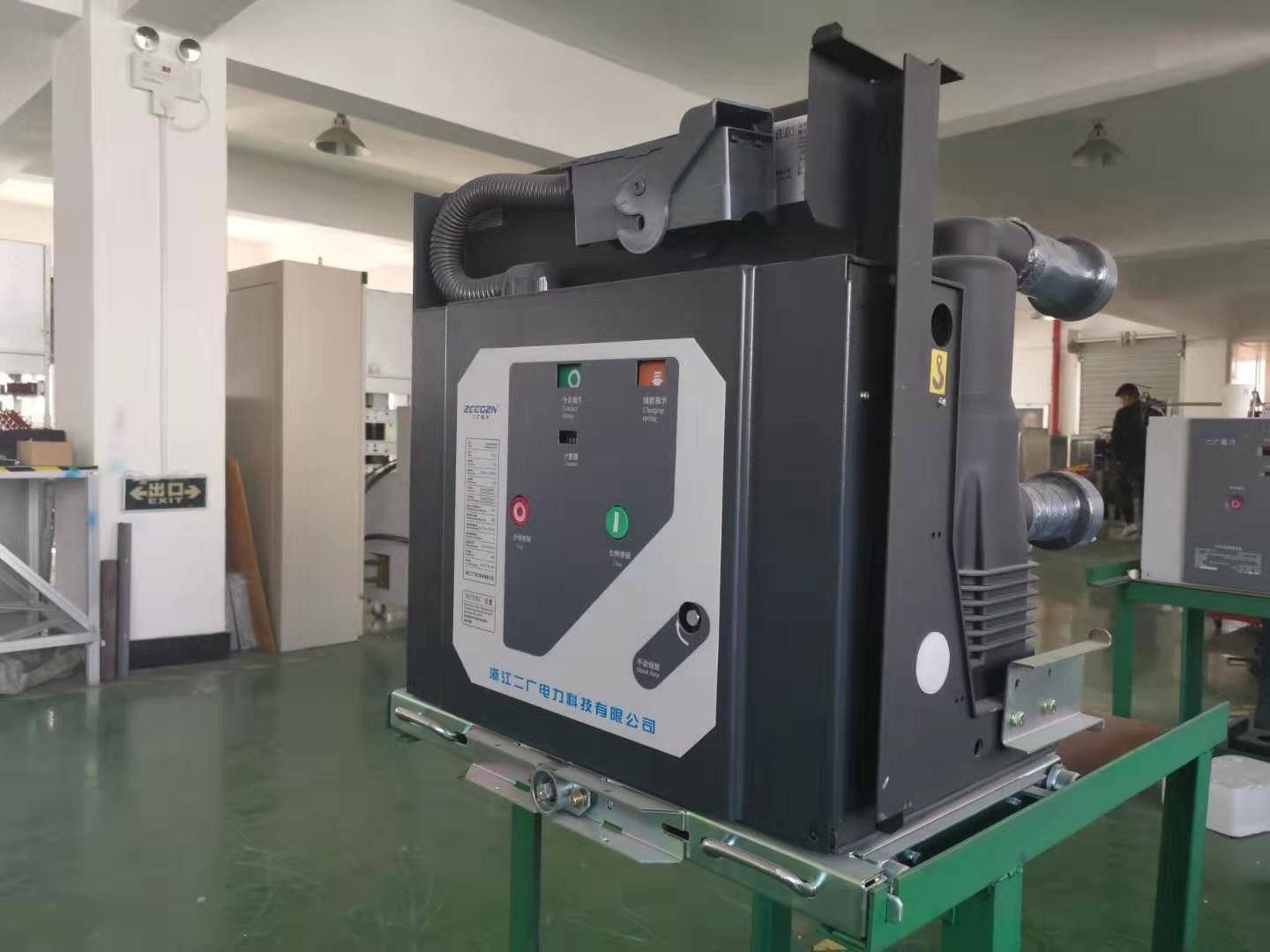 High Voltage Indoor Vacuum Circuit Breaker ZN63(VS1)-12kV/630A-25kA(VCB)